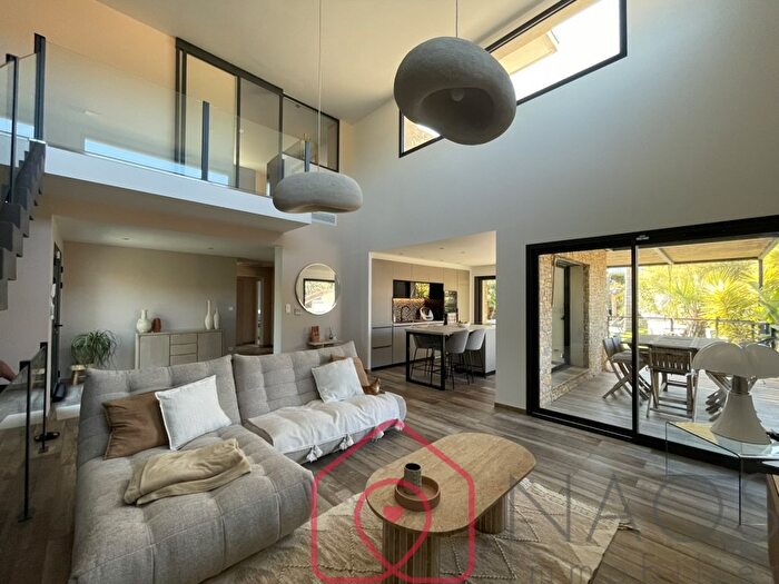 Maison à vendre - La Seyne-sur-Mer, Sud - 6 pièces - 4 chambres