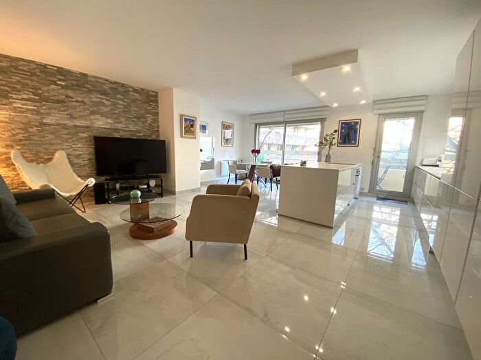 Appartement à vendre - Boulogne-Billancourt, Jean Jaurès, Reine - 3 pièces - 2 chambres