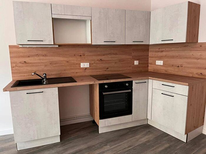 Appartement à louer - Sud, Brioude - 2 pièces - 1 chambre