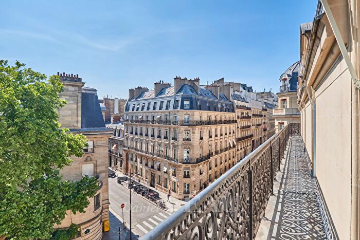 Appartement à vendre - Paris e , Mairie - 7 pièces - 4 chambres