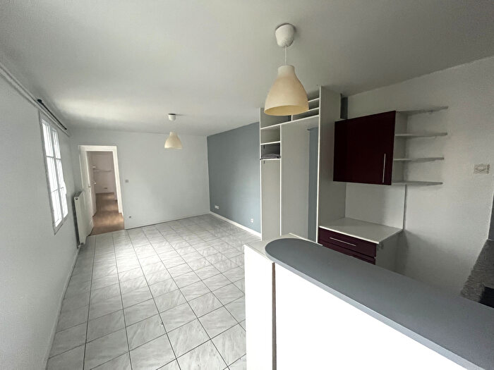 Appartement à louer - Rouen, Coteaux Ouest - 3 pièces - 2 chambres