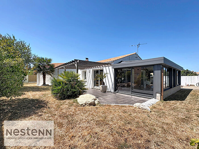 Beauvoir-sur-Mer : Maison 5 pièces à vendre