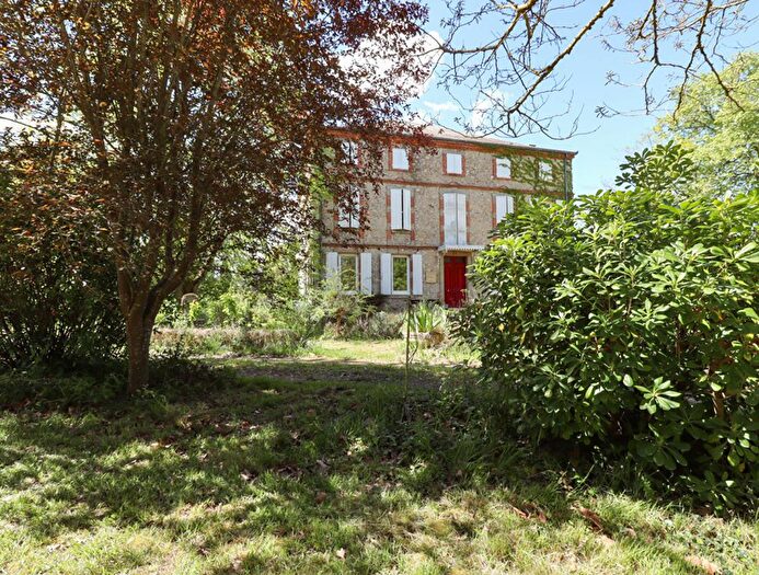 Maison 7 pièces à Graulhet, Dadou, Route de Réalmont, Route de Saint-Mémy, à vendre