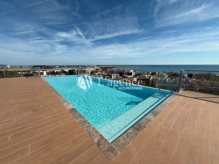 Appartement à vendre - Saint-Laurent-du-Var, Bord de Mer, Port de Plaisance - 3 pièces - 2 chambres