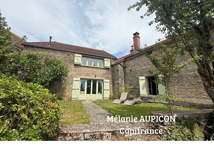 Maison 5 pièces à Asnières-en-Montagne, à vendre