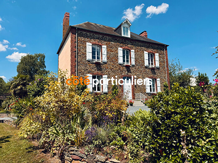 Maison à vendre - Condé-sur-Vire - 7 pièces - 4 chambres