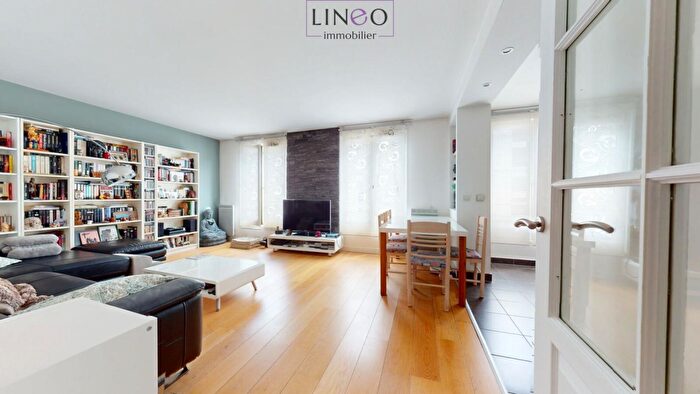 Appartement 3 pièces à vendre à Choisy-le-Roi, Centre-ville, Parc Prairie, Hautes Bornes