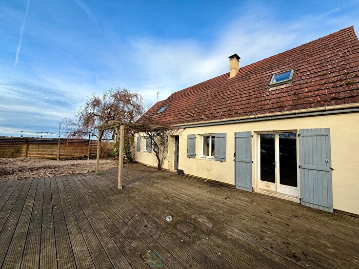 Maison à vendre - Heubécourt-Haricourt - 6 pièces - 5 chambres