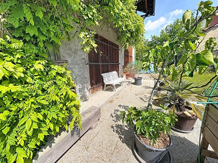 Cranves-Sales - Maison 7 pièces à vendre