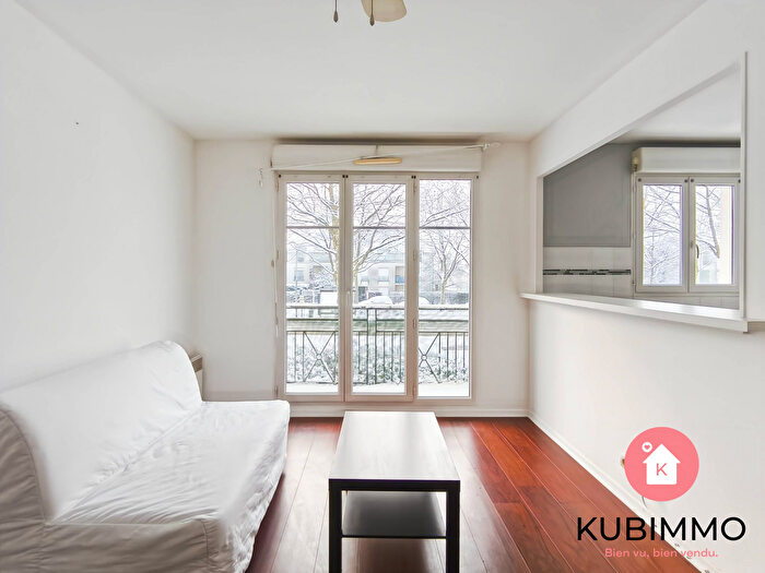 Appartement à louer - Bussy-Saint-Georges, Clos, Tillet, Génitoy, Golf - 2 pièces - 1 chambre