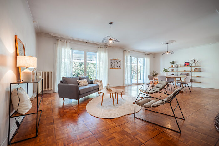 Maison 8 pièces à vendre à Toulouse, Trois Cocus, Larroque, Rixens