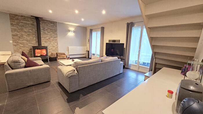 Maison à vendre - Boissy-Saint-Léger, Bois Clary - 6 pièces - 4 chambres