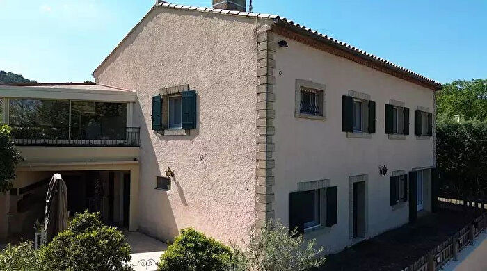 Maison à vendre - La Roque-dAnthéron - 8 pièces - 5 chambres