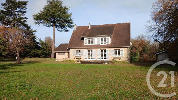 Maison à vendre - Rauzan - 9 pièces - 6 chambres