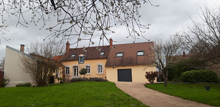 Maison 7 pièces à Quincy, à vendre