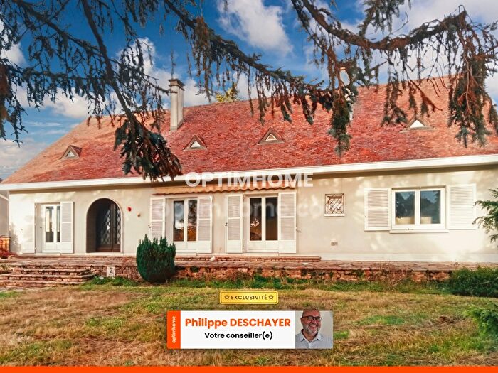 Maison à vendre - Magnac-Laval - 10 pièces - 5 chambres