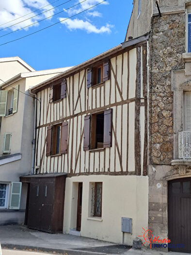 Maison 7 pièces à Châlons-en-Champagne, Centre-ville, à vendre