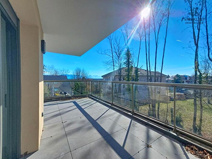 Divonne-les-Bains : Appartement 5 pièces à vendre