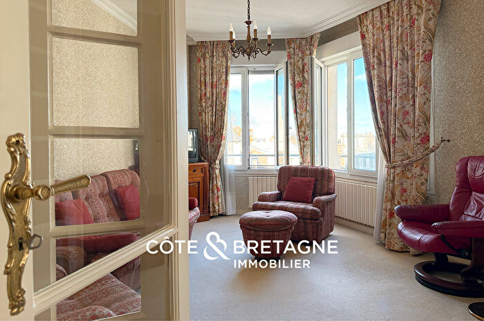 Appartement à vendre - Saint-Brieuc - 3 pièces - 2 chambres