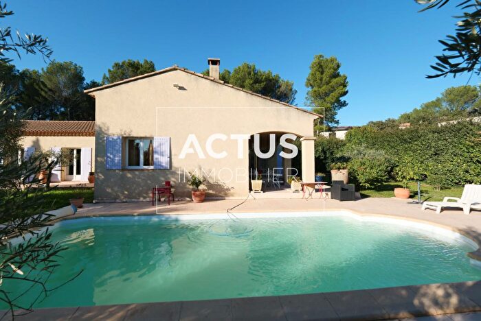 Pélissanne : Maison 6 pièces à vendre