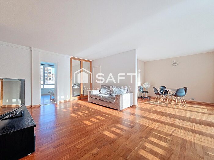 Appartement à louer - Meudon, Meudon la Forêt - 4 pièces - 3 chambres