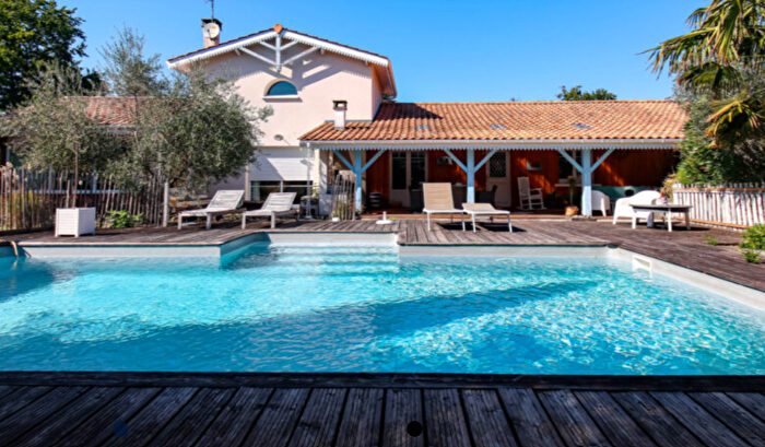 Maisons à vendre et appartements à louer - 1