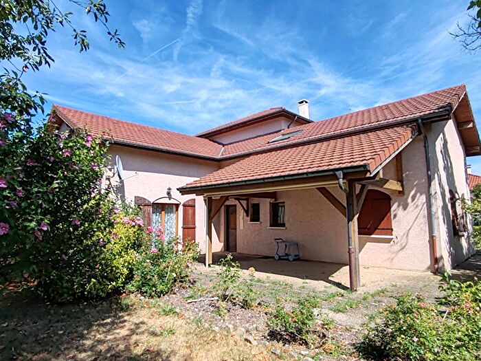 Saint-Genis-Pouilly : Maison 7 pièces à vendre