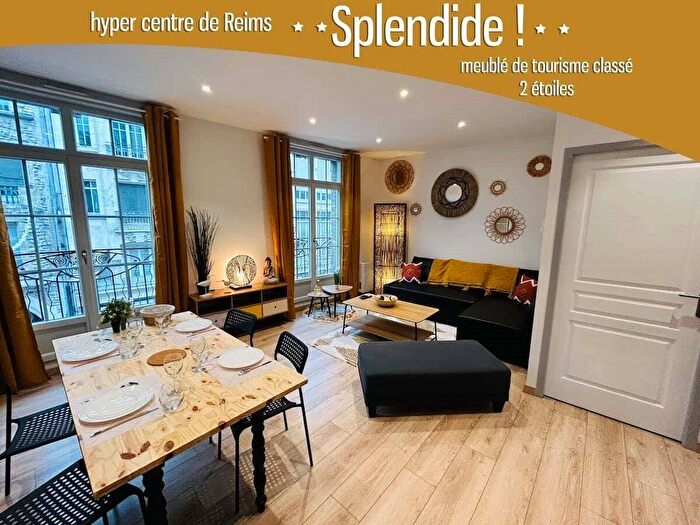 Appartement à louer - Centre Ville, Reims - 4 pièces - 1 chambre