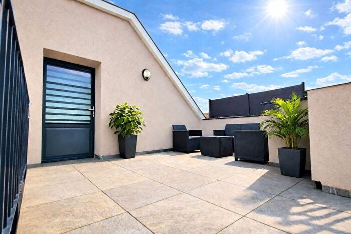 Appartement à louer - Houssen - 3 pièces - 2 chambres