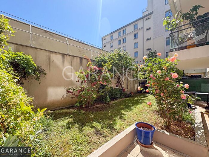 Appartement 2 pièces à Paris 12ème, Bel-Air, Sud, à vendre
