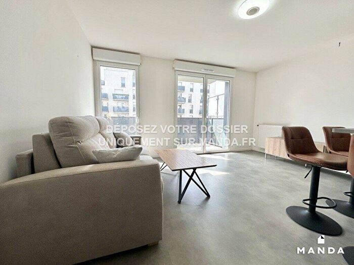 Appartement à louer - Queue dOiseau, Les Ulis - 2 pièces - 1 chambre