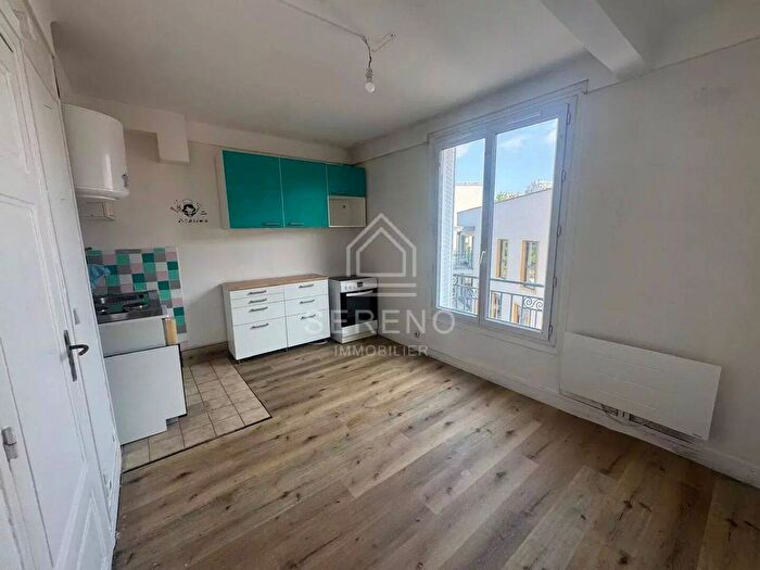 Appartement à louer - Colombiers, Issy-les-Moulineaux - 2 pièces - 1 chambre