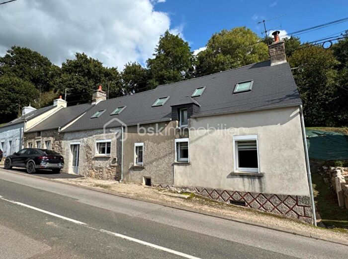 Maison à vendre - Quettehou - 6 pièces - 5 chambres