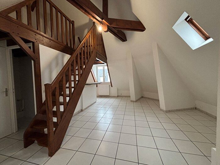 Appartement à louer - Centre, Gisors - 2 pièces - 1 chambre