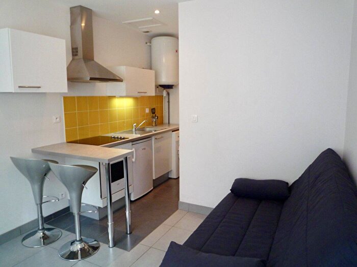 Appartement à louer - Centre Ville, Amiens - 1 pièce