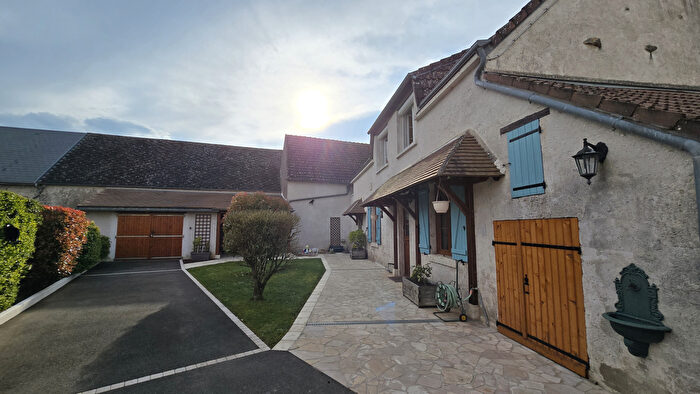 Maison à vendre - Cravant - 5 pièces - 3 chambres