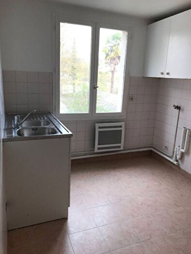 Appartement à louer - Bas, Maule - 3 pièces - 2 chambres