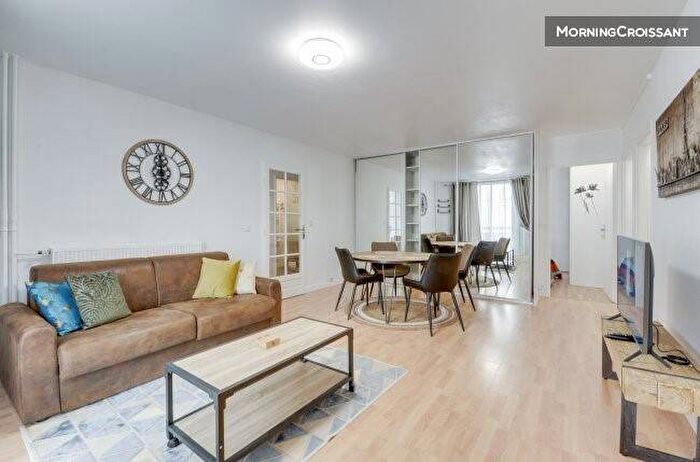 Appartement à louer - Charles Gounod, Saint-Germain-en-Laye - 4 pièces - 3 chambres