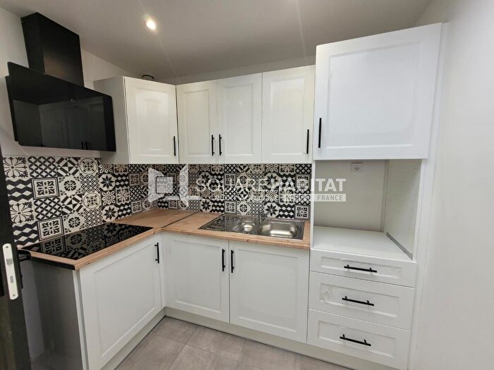 Maison à louer - Anzin, Verrerie, Square République - 4 pièces - 3 chambres