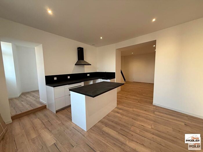 Appartement à vendre - Villeneuve-sur-Lot - 4 pièces - 3 chambres