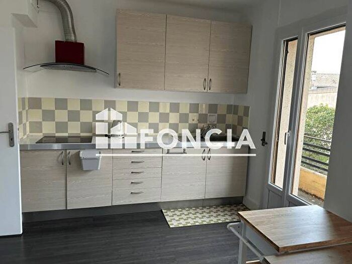 Appartement à louer - Centre Ville, Aix-en-Provence - 2 pièces - 1 chambre