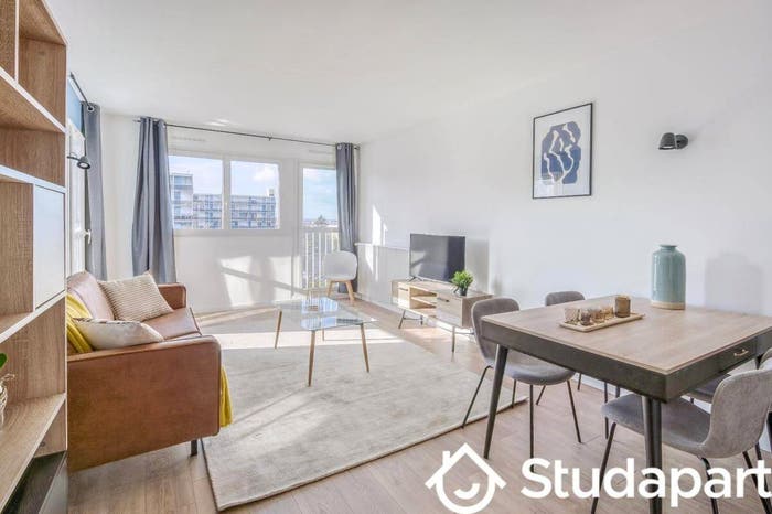 Appartement 1 pièce à louer - Les Ebisoires, Plaisir