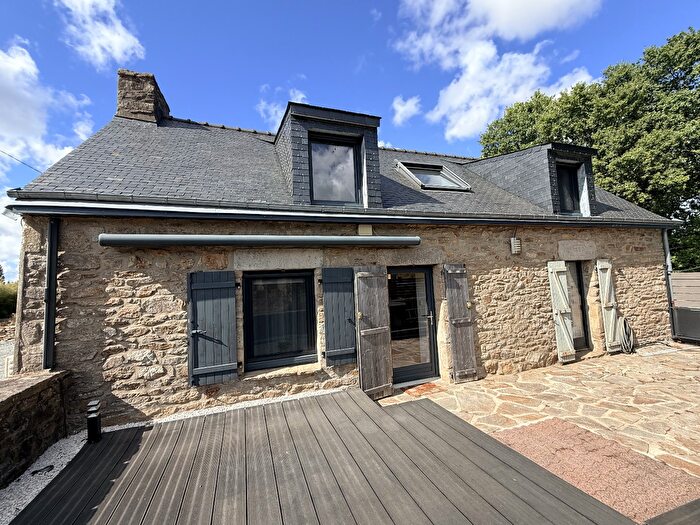 Quimperlé : Maison 5 pièces à vendre