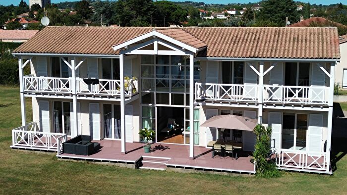 Maison 9 pièces à vendre - Villeneuve-sur-Lot, Sainte-Catherine
