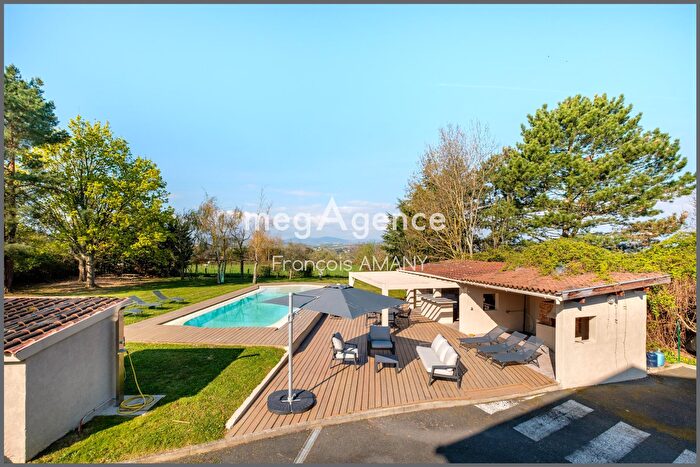 Maison à vendre - Dommartin - 8 pièces - 5 chambres