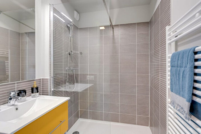 Appartement à louer - Palaiseau, Plateau - 1 pièce