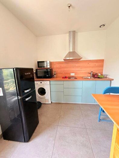 Appartement à louer - Basses-Barolles, Saint-Genis-Laval - 2 pièces - 1 chambre