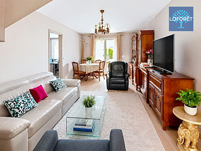 Montigny-le-Bretonneux, La Sourderie Sud - Maison 5 pièces à vendre
