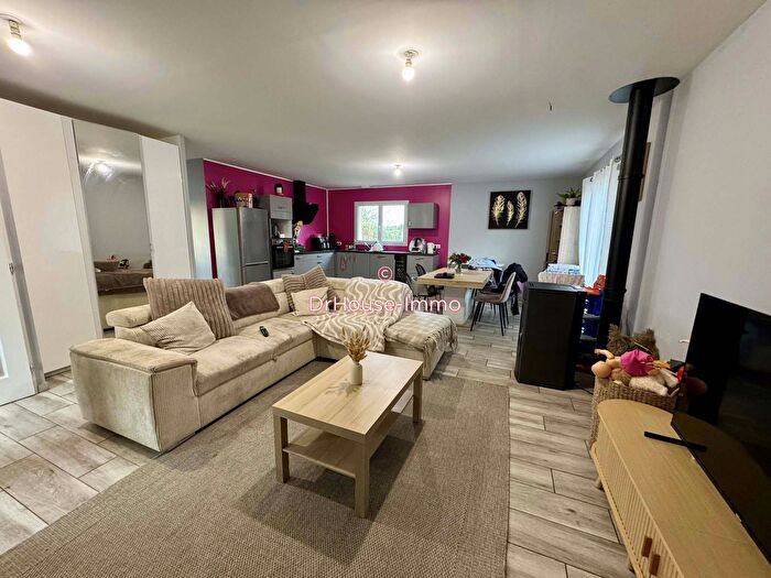 Maison 4 pièces à Tourville-la-Chapelle, à vendre