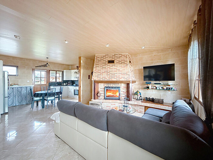 Maison à vendre - Cintegabelle - 5 pièces - 3 chambres